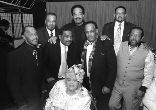 Fabulous Luckett Brothers celebrate their Mother Azlee (Newt) Munson ...