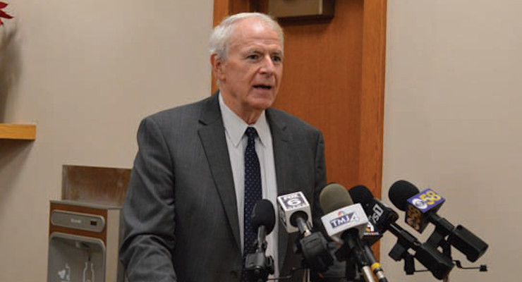 Mayor Tom Barrett Officially Resigns as Mayor Effective Wednesday, Dec ...